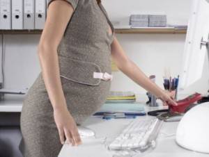 Embarazada en el trabajo – Sus derechos - Salud al dia